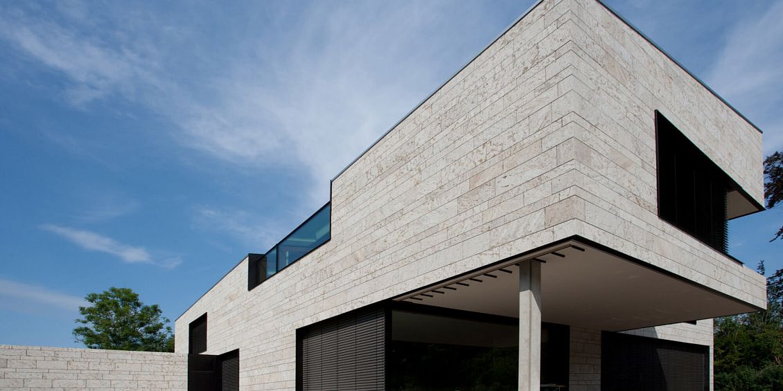 Fassaden aus Naturstein: Steinmetz Brenner Augsburg